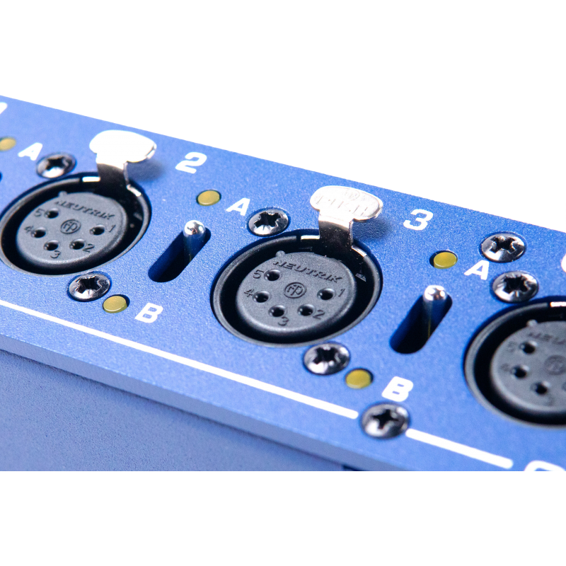 DMX OPTO-SPLITTER 2»8 XLR3 Rack Mount | bleu